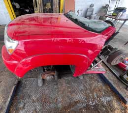 Professional Car Half-cut dismantling services for Export | PGL